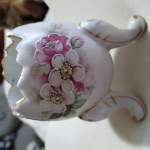 Inarco | Accents | Inarco Vintage 961 Porcelain Egg Mini Planter Pink ...